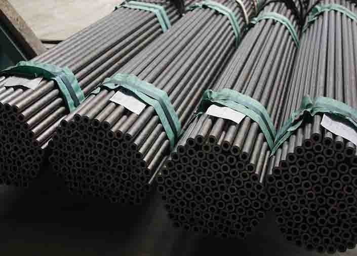 Round Cold Drawn 316L Steel Seamless Pipe , High Temperature Tube